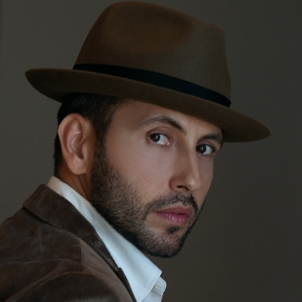 About - Luca De Massis - Europe’s most premier published photographer